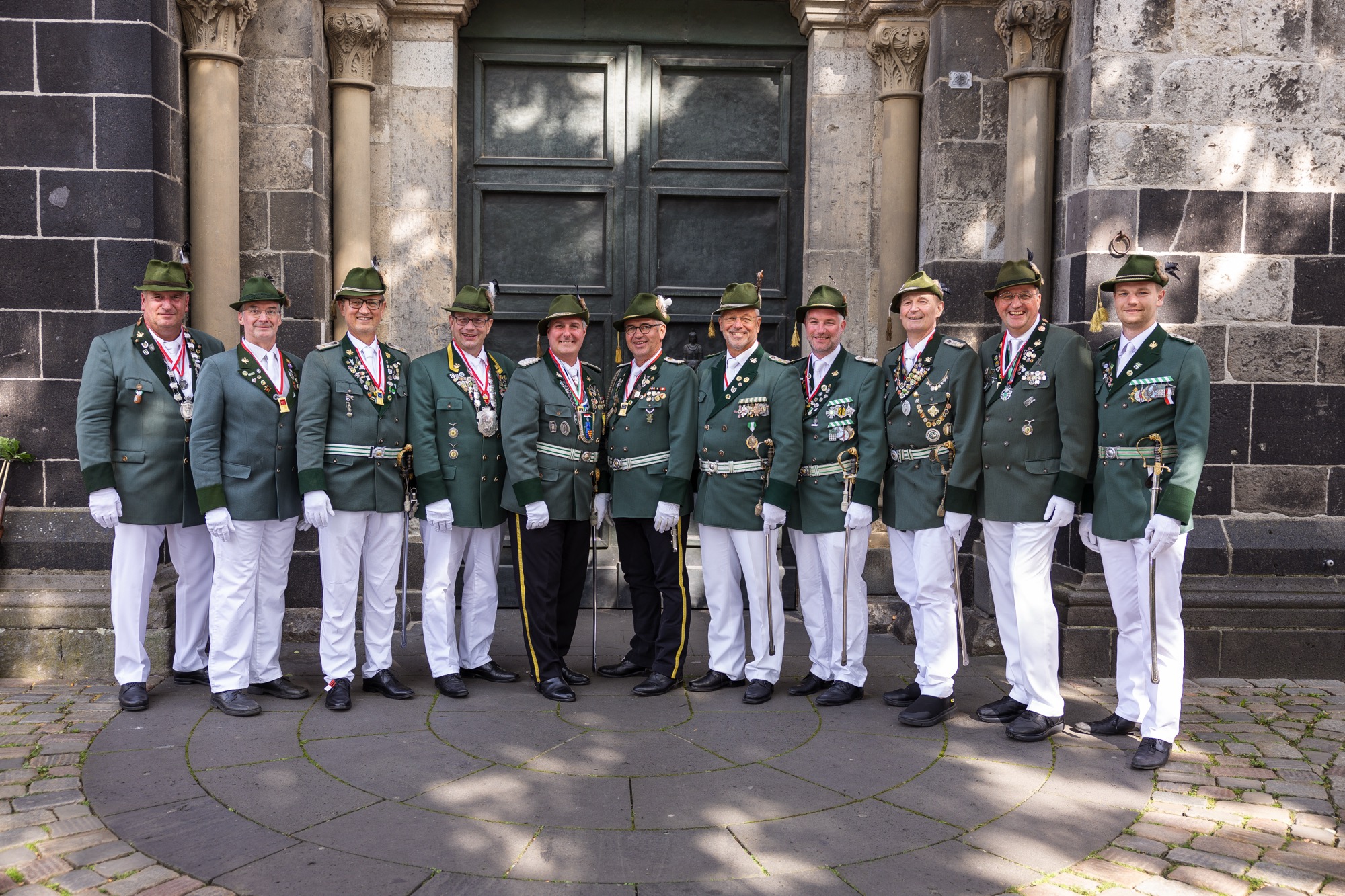 Kontakt – Neusser Schützenlust 1864/1950